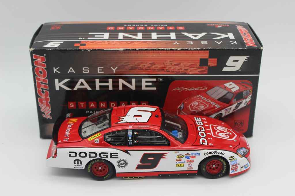 Kasey Kahne 2006 Dodge Dealers 1:24 Nascar Diecast