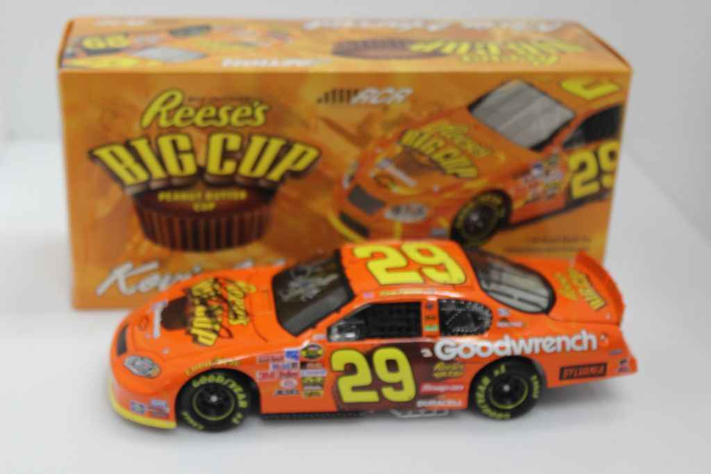 Kevin Harvick Dual Autographed w/ Richard Childress 2005 GM Goodwrench ...